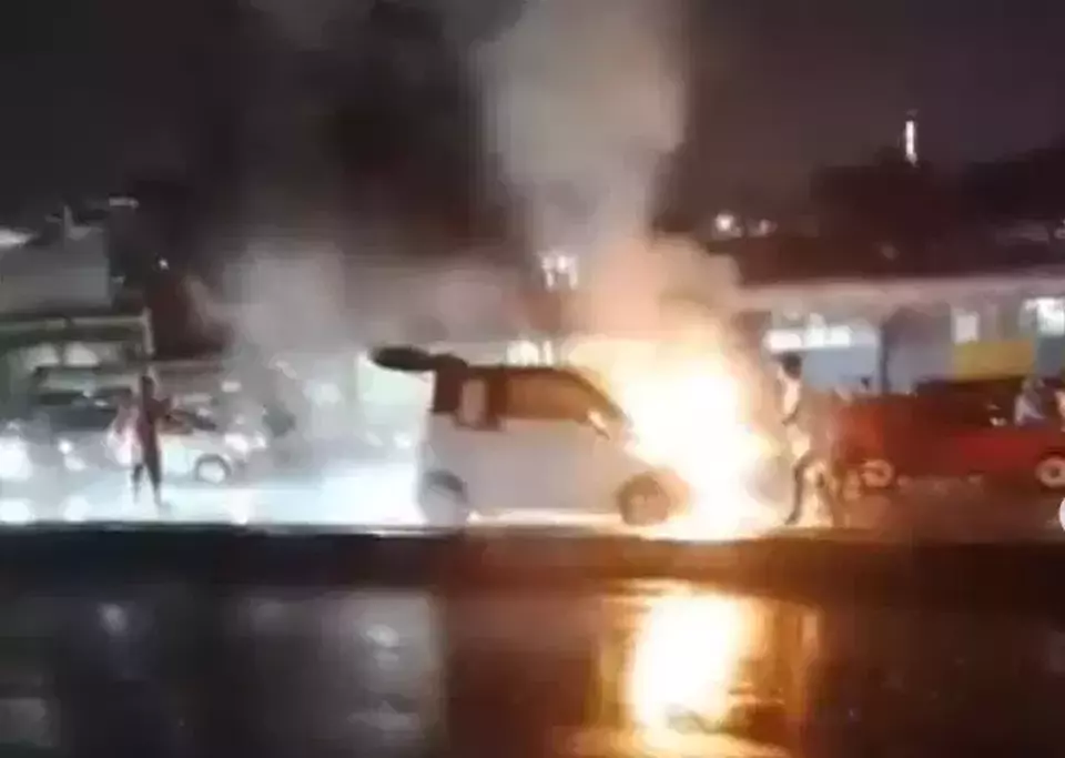 Mobil Listrik Wuling Air Ev Terbakar di Bandung, Diduga Akibat Modifikasi?
