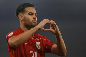 Patrick Kluivert Pantau Jens Raven, Siap Perkuat Timnas Senior di Kualifikasi Piala Dunia 2026